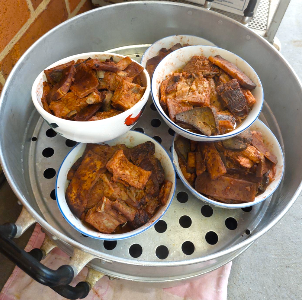 kau yuk – michelle picker cooks